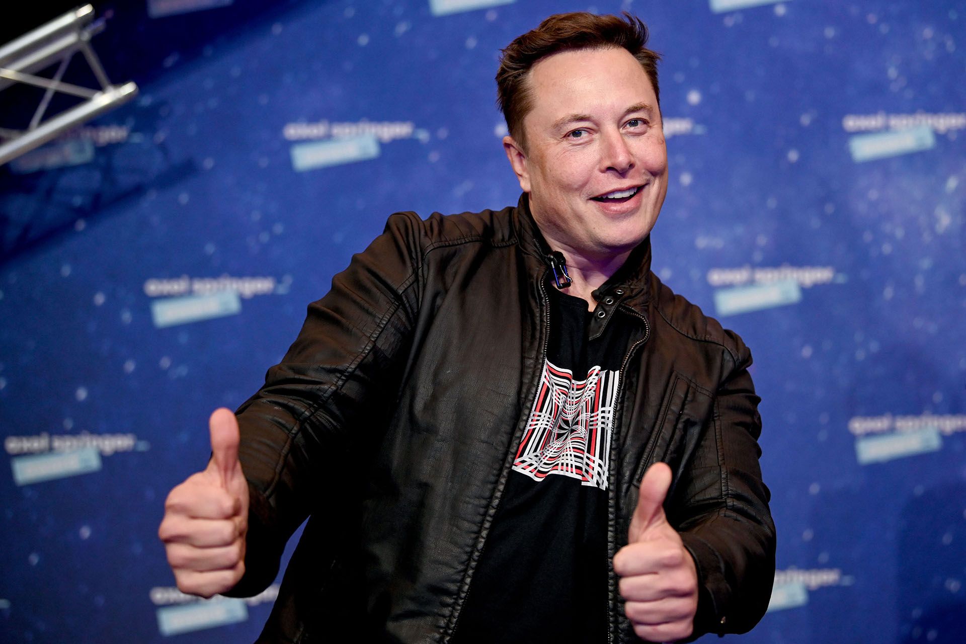 Elon Musk Wants Your Bank Account Number